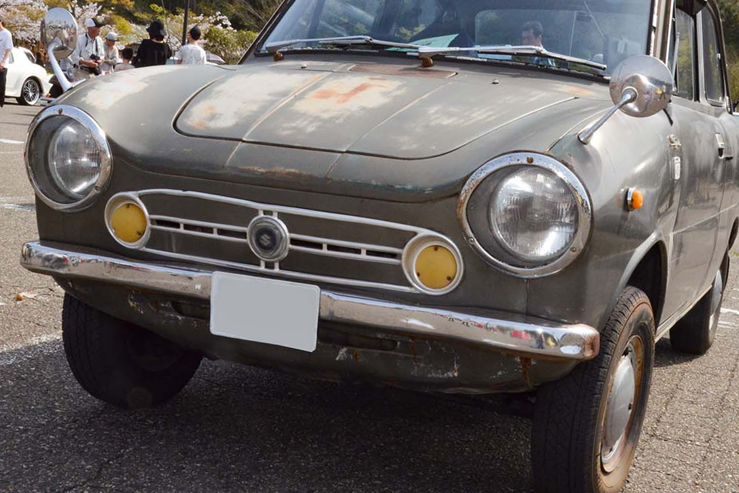 Pride of Patina: Embracing the Wear on a Suzuki Fronte | AUTO MESSE WEB ...
